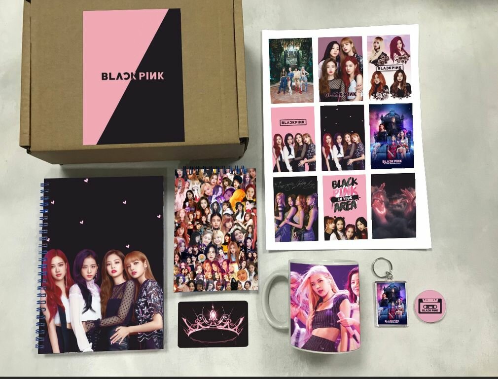 Бокс Blackpink, Блэкпинк №15, товары с нашими рандомными картинками