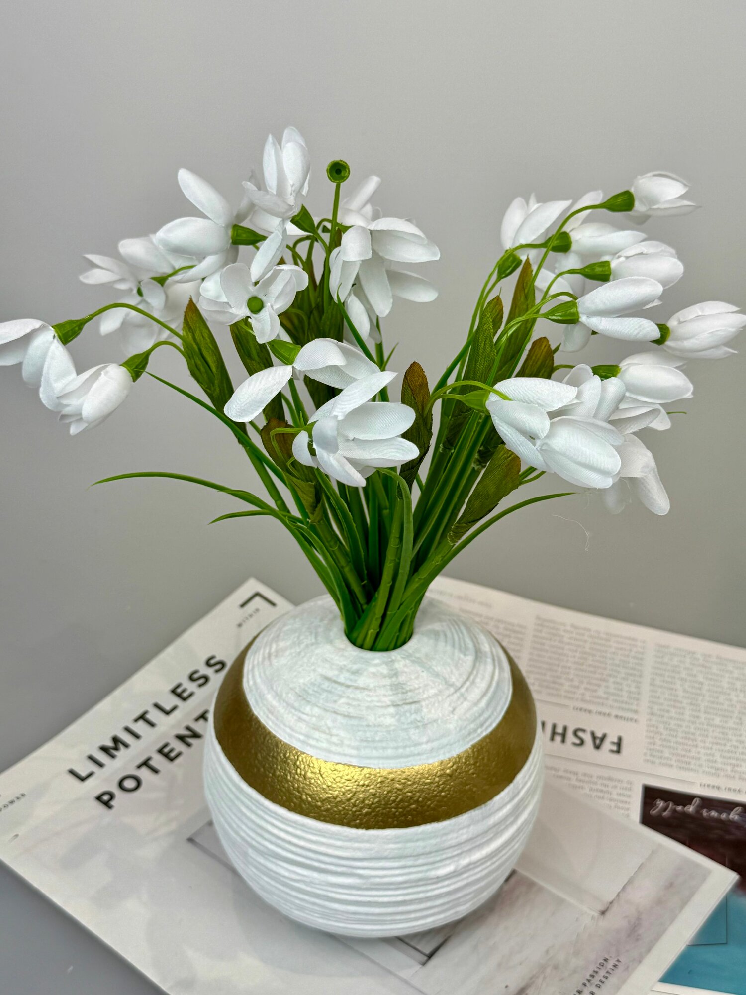 Искусственные цветы для декора букет весенний Подснежник белый 30 см 5 веток