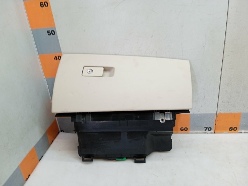 Б/У Вольво С80 Бардачок Volvo S80 2006 2, AS60, AS85 321957 VOLVO арт. 39891967