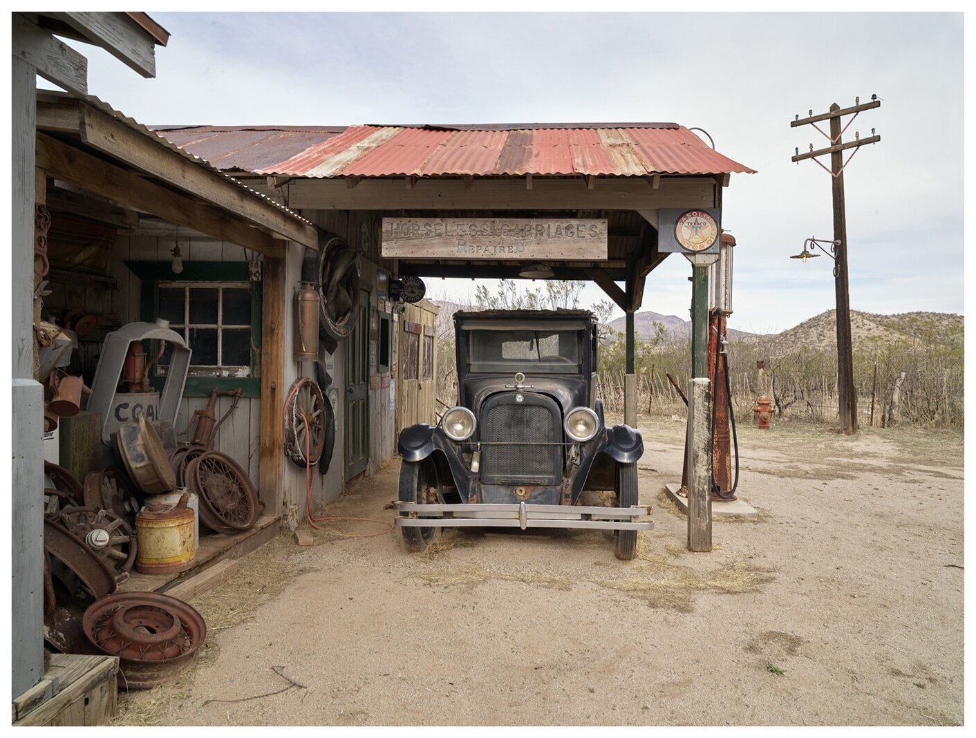 Постер / Плакат / Картина Винтажное авто 40х50 см в подарочном тубусе