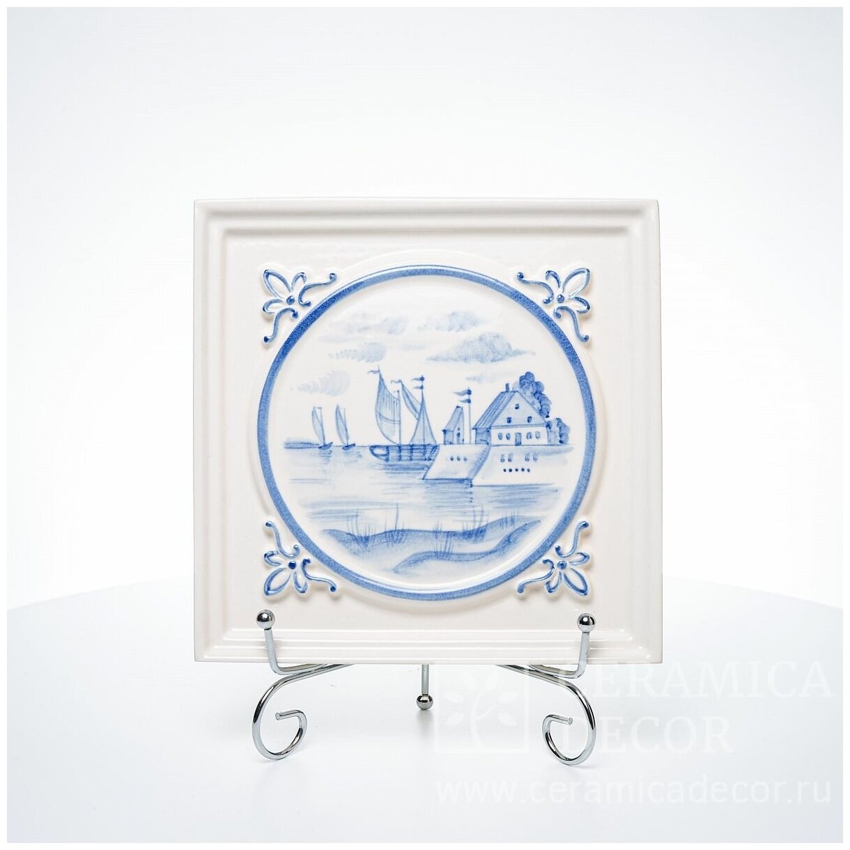 Изразец с медальоном под сюжетную роспись Прованс(бухта)