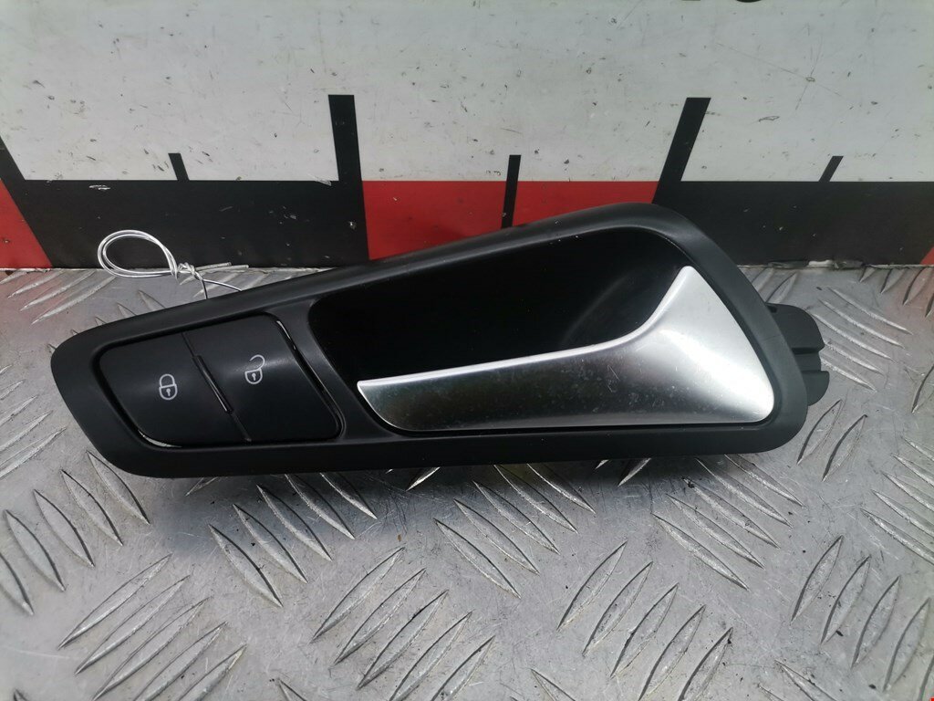 Ручка двери внутренняя передняя правая Volkswagen Passat 6 3C2837114D арт. 1834849