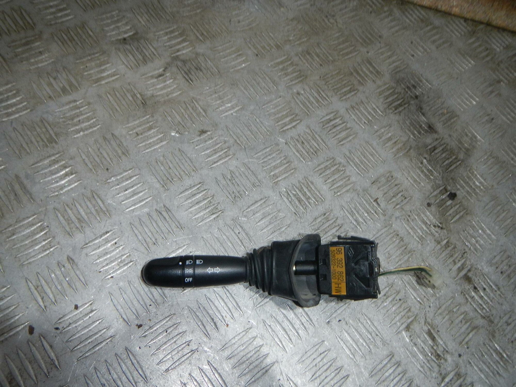 Б/У Переключатель поворотов подрулевой, Chevrolet (Шевроле)-LACETTI (04-13) CHEVROLET LACETTI (04-13) Без противотуманных...