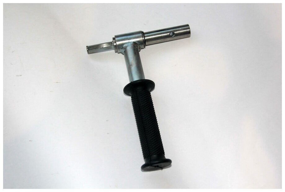 Адаптер ледобура под шуруповерт 22 мм с резиновой ручкой