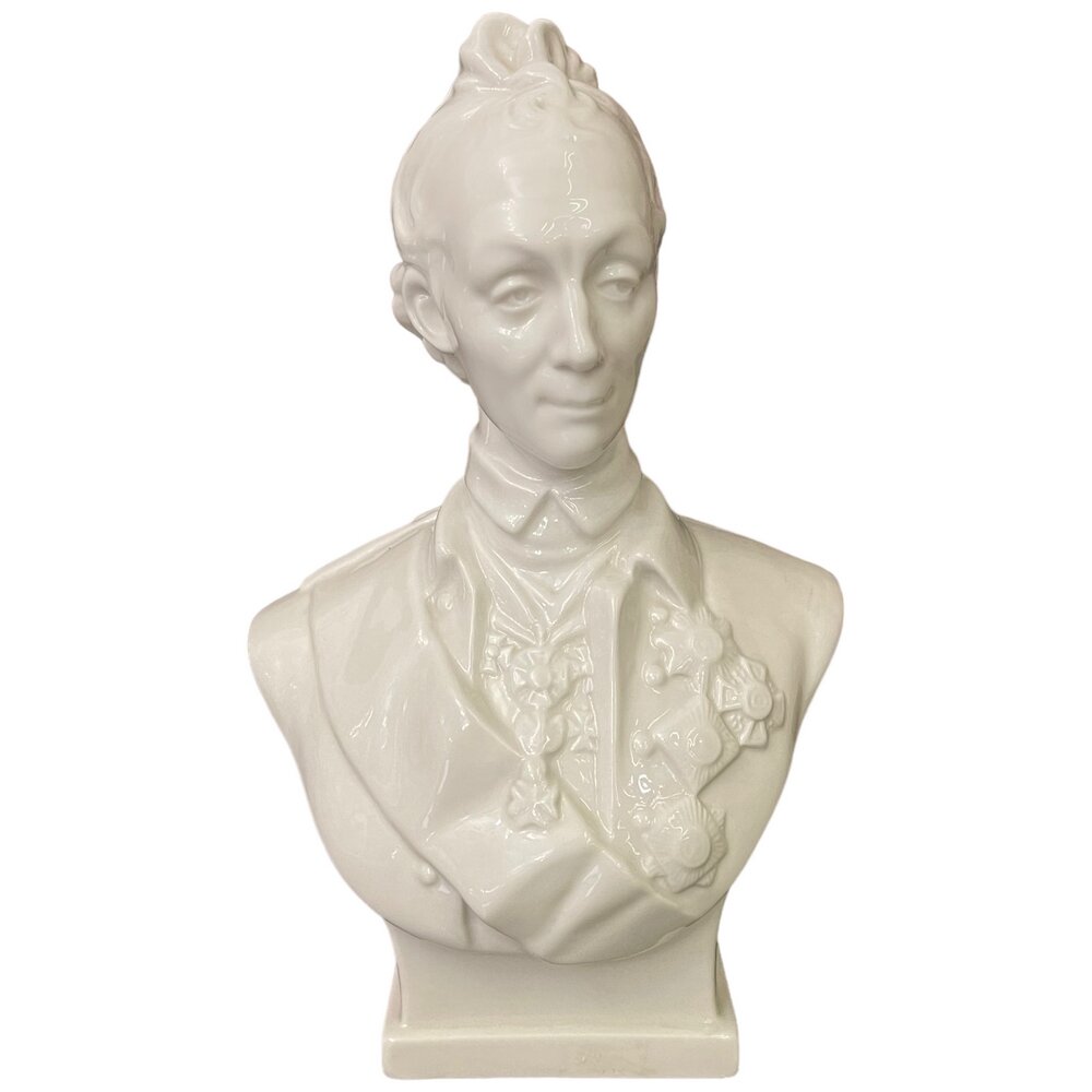 Фарфоровый бюст "А. В. Суворов" 1960-1965 гг. Скульптор И. Я. Гинцбург, ЛФЗ, СССР