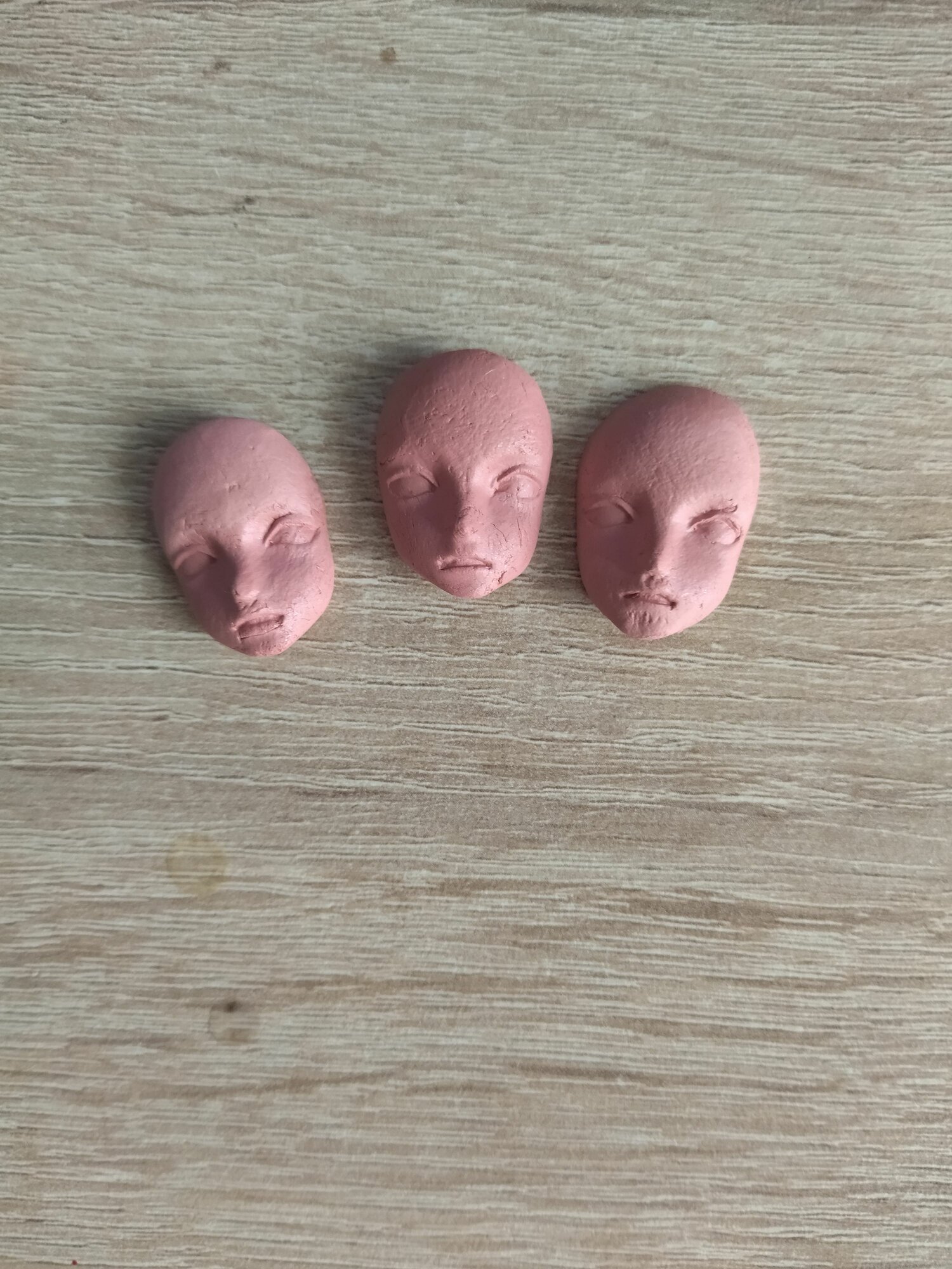 Набор лиц для ватной куклы. Личики для игрушек, девочка - 3 шт.