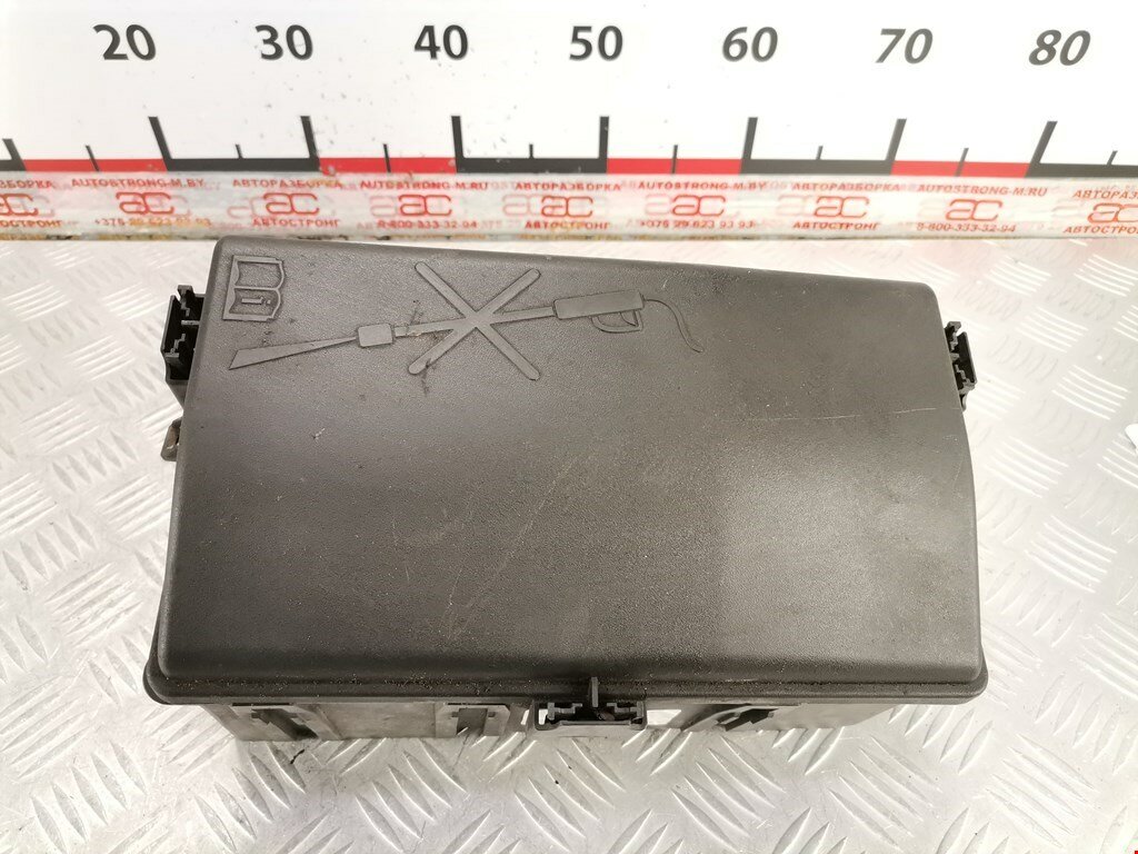 Блок предохранителей Chevrolet Orlando 96982022 арт. 1030331