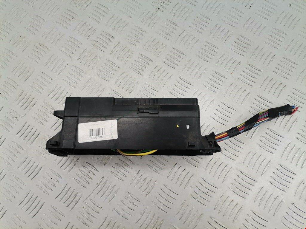 Блок предохранителей Ford Escape 3 CV6T14K131AB арт. 1403805