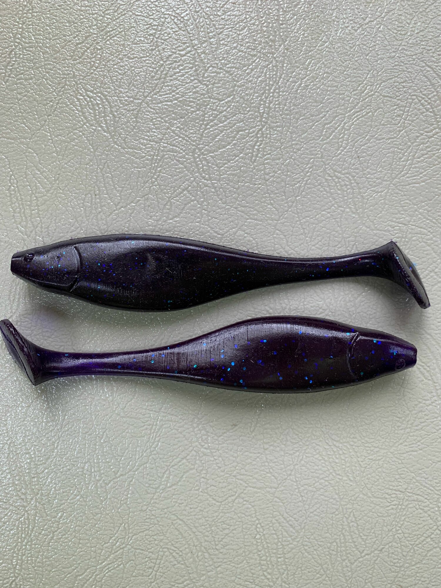 Мягкая силиконовая приманка Zander Shad 160мм.2шт. Фиолетовый (Violet).