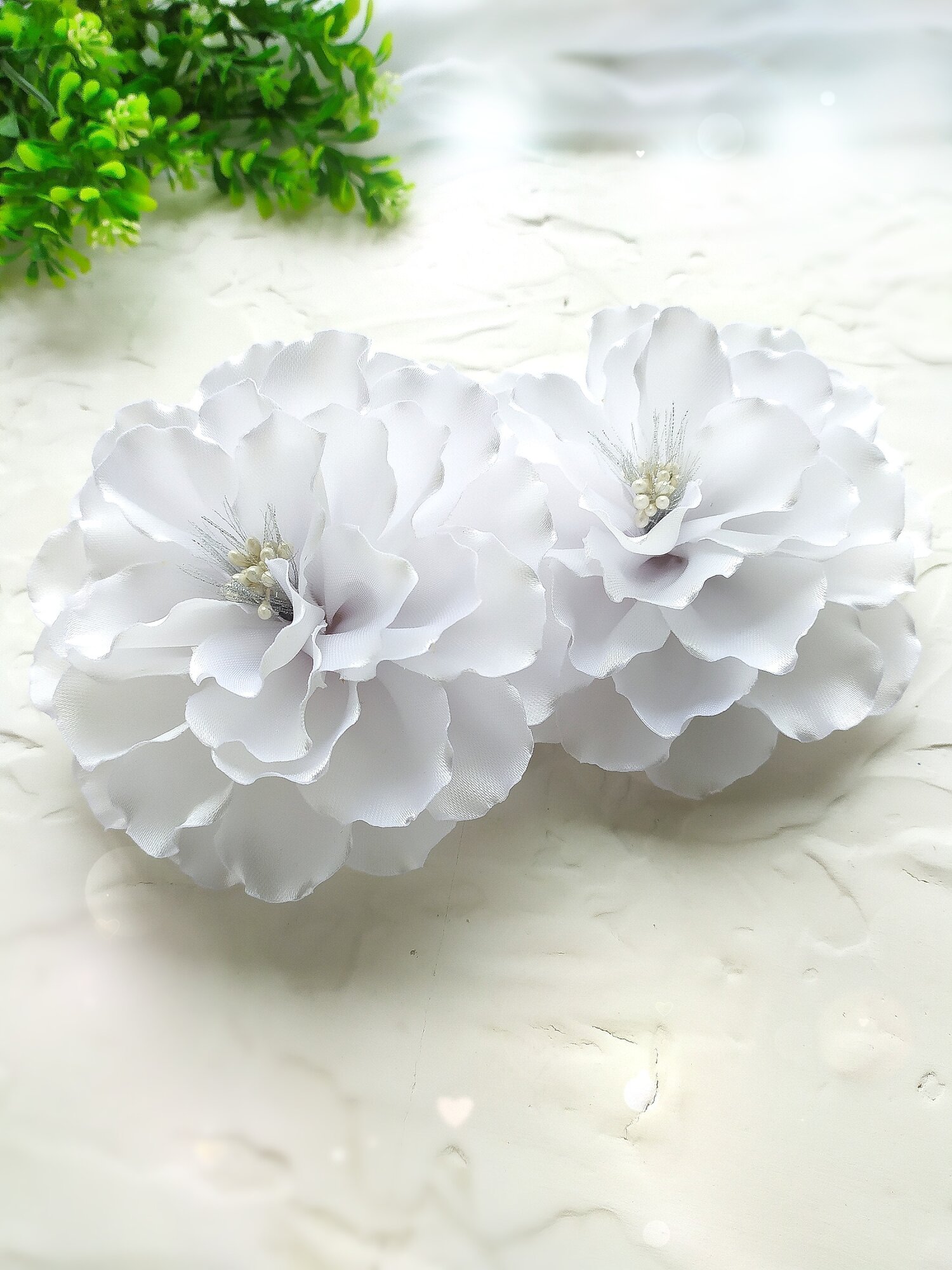 Белые школьные бантики для девочек