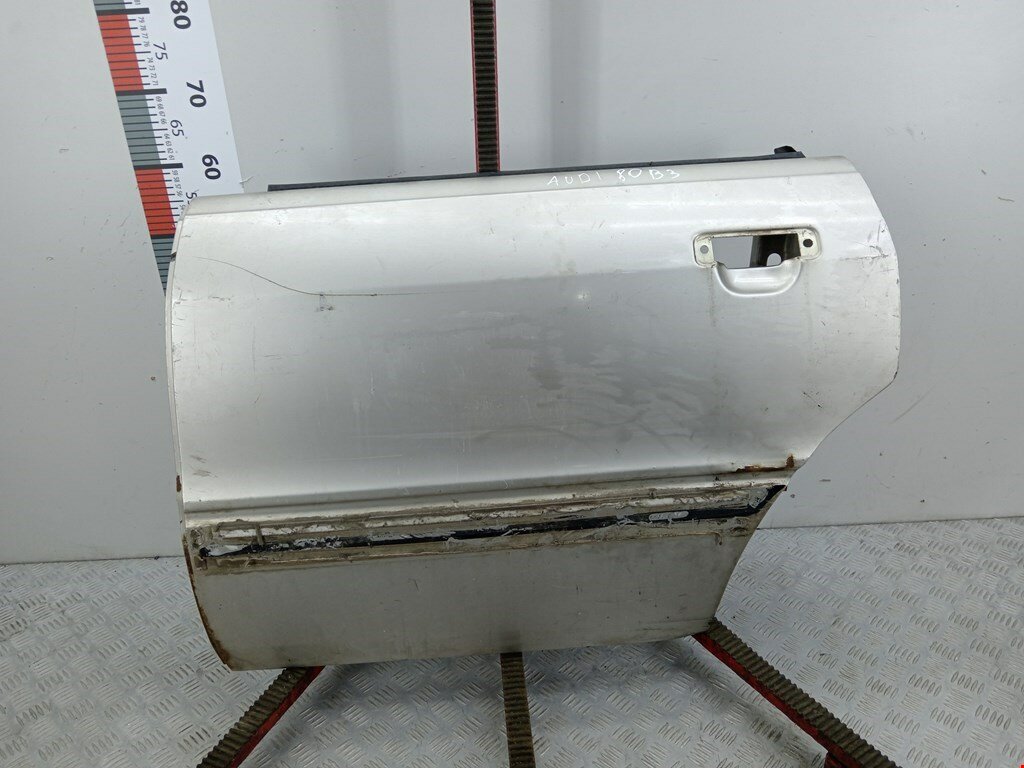 Дверь задняя левая Audi 80 B3 8A0833051 арт. 2104733