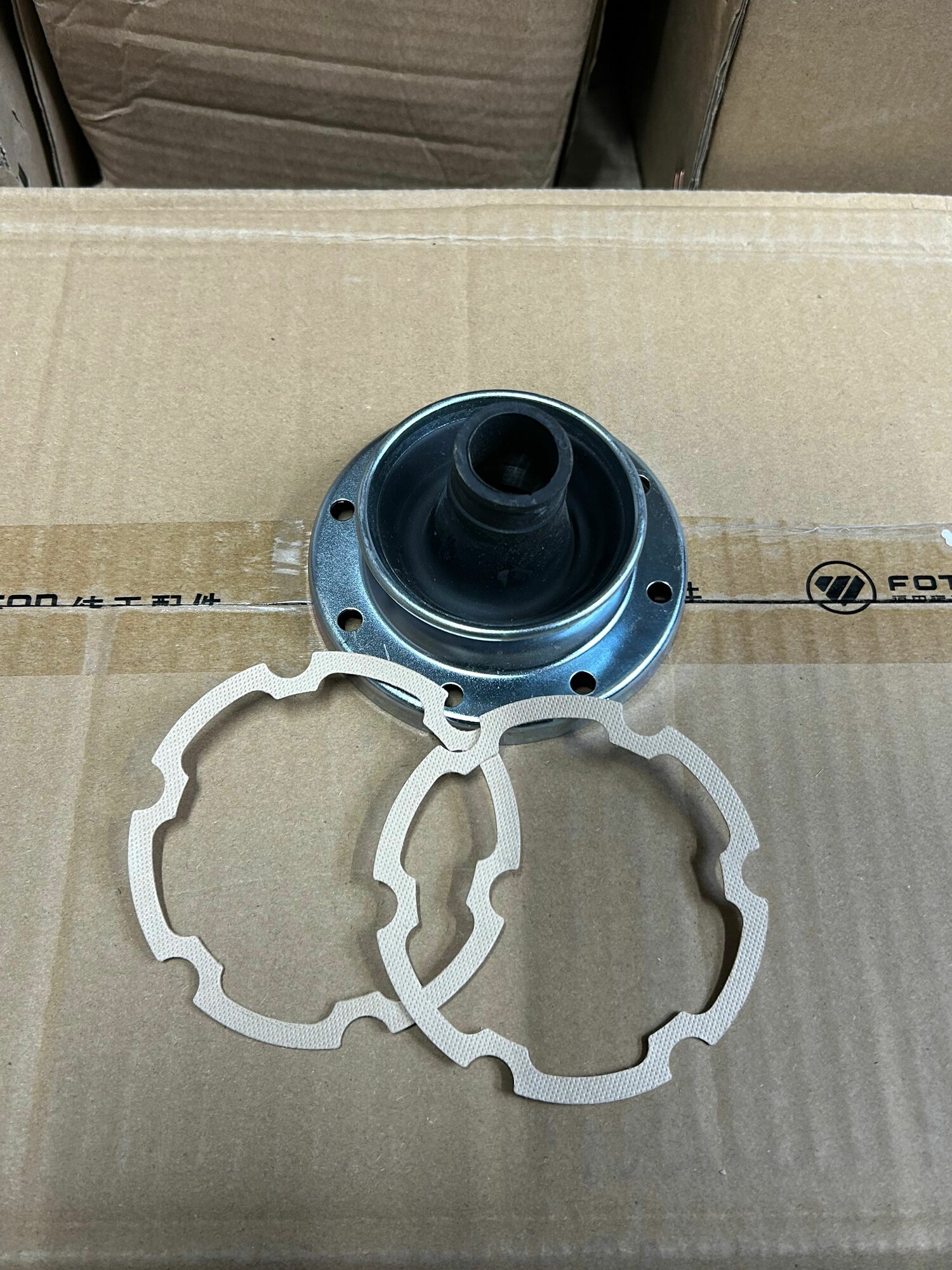 Пыльник шруса ГАЗ-3302 Бизнес, ГАЗель Next вала карданного (8 болтов) с прокладкой арт. 5013021-2