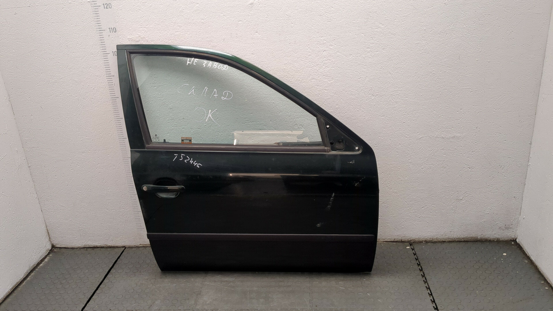 Дверь боковая (легковая) правая передняя Skoda Octavia Tour Б/У