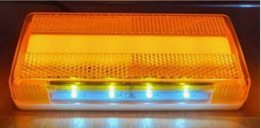 Фонарь габаритный 142 желтый универсальный с неоновым маркерным светом, нижней белой подсветкой 10