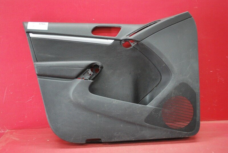 Обшивка двери передней левой Volkswagen Tiguan 1 перед. лев. (б/у) 5N0867011