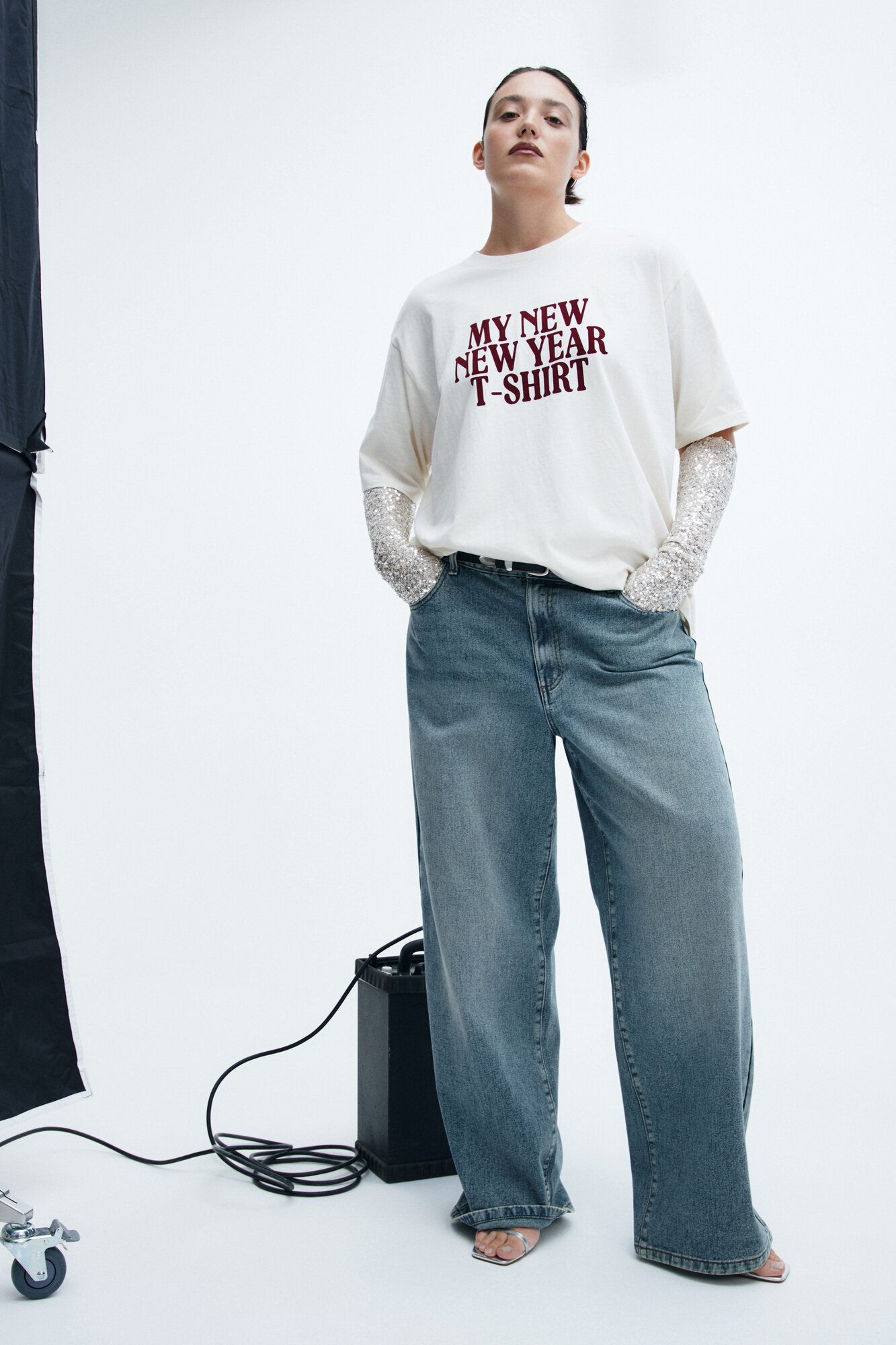 Джинсы широкие Woman Mix&Match 