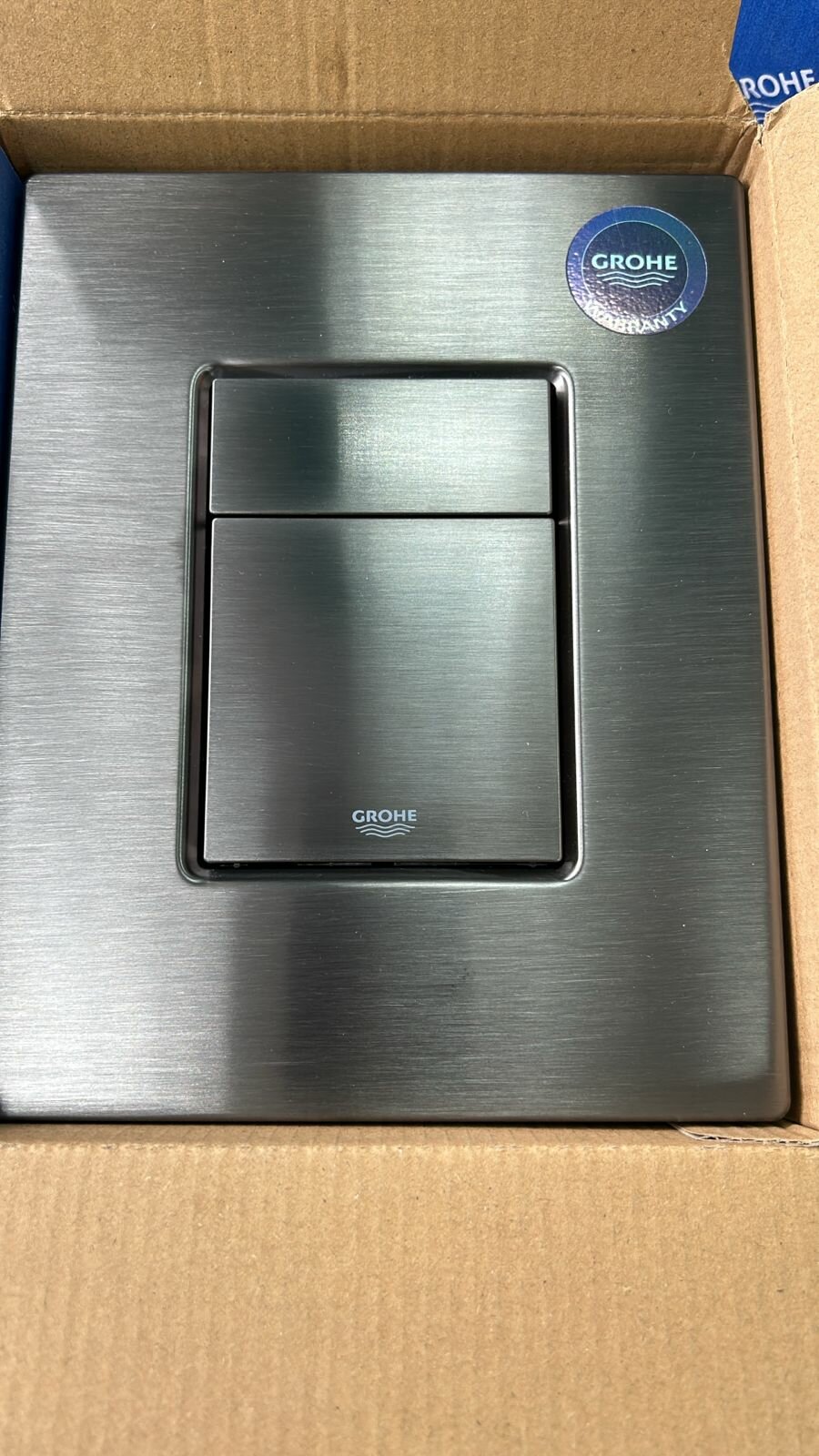 Кнопка смыва инсталляции Grohe 38732BSO Brushed (вороненная сталь брашированная)