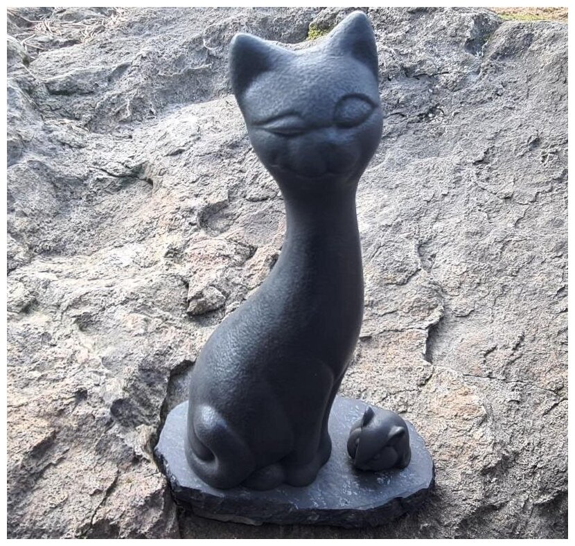 Фигурка Кошка с мышью из шунгита