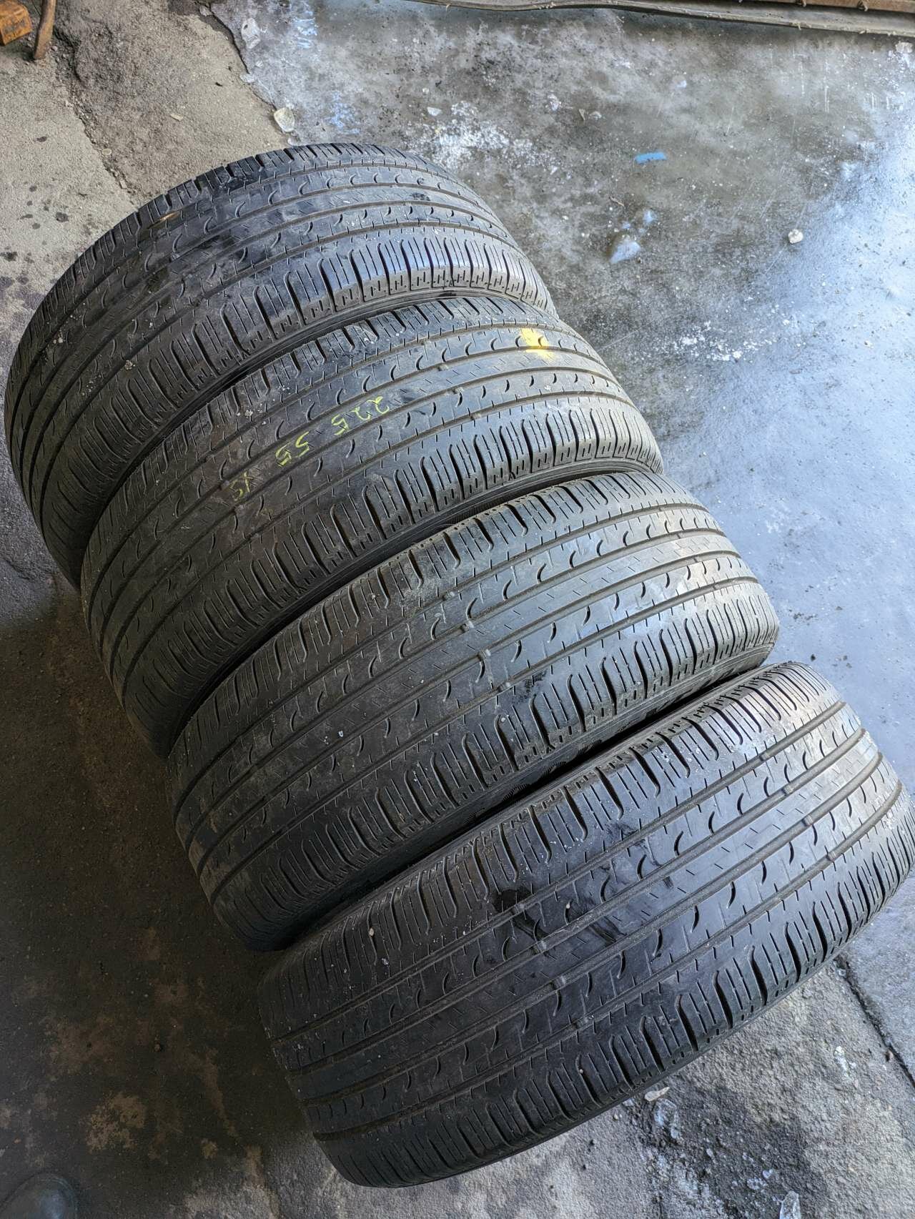 225/55 R19 99V Goodyear EfficientGrip SUV остаток:6 мм год: арт:a447286c