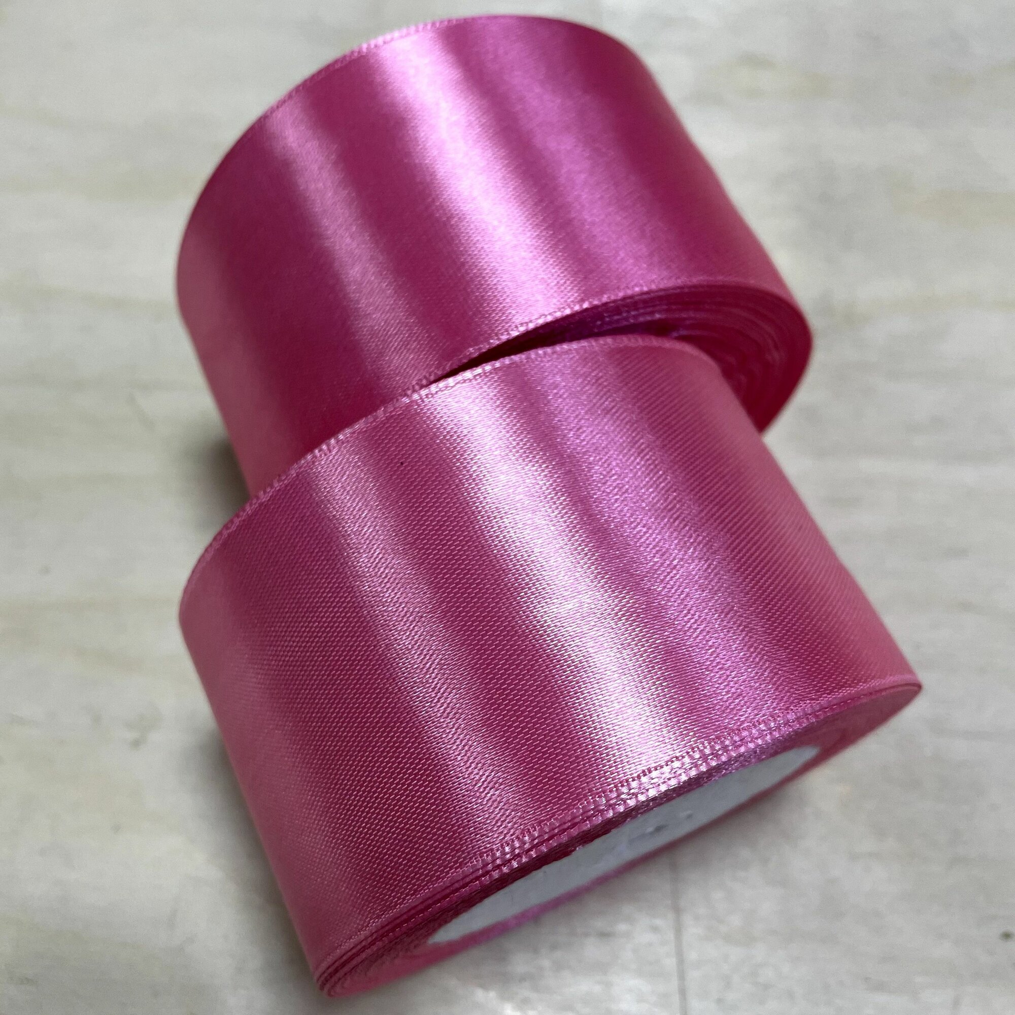 Лента атласная 5 см * 23 м, малиновая, 2 штуки / Лента декоративная для рукоделия