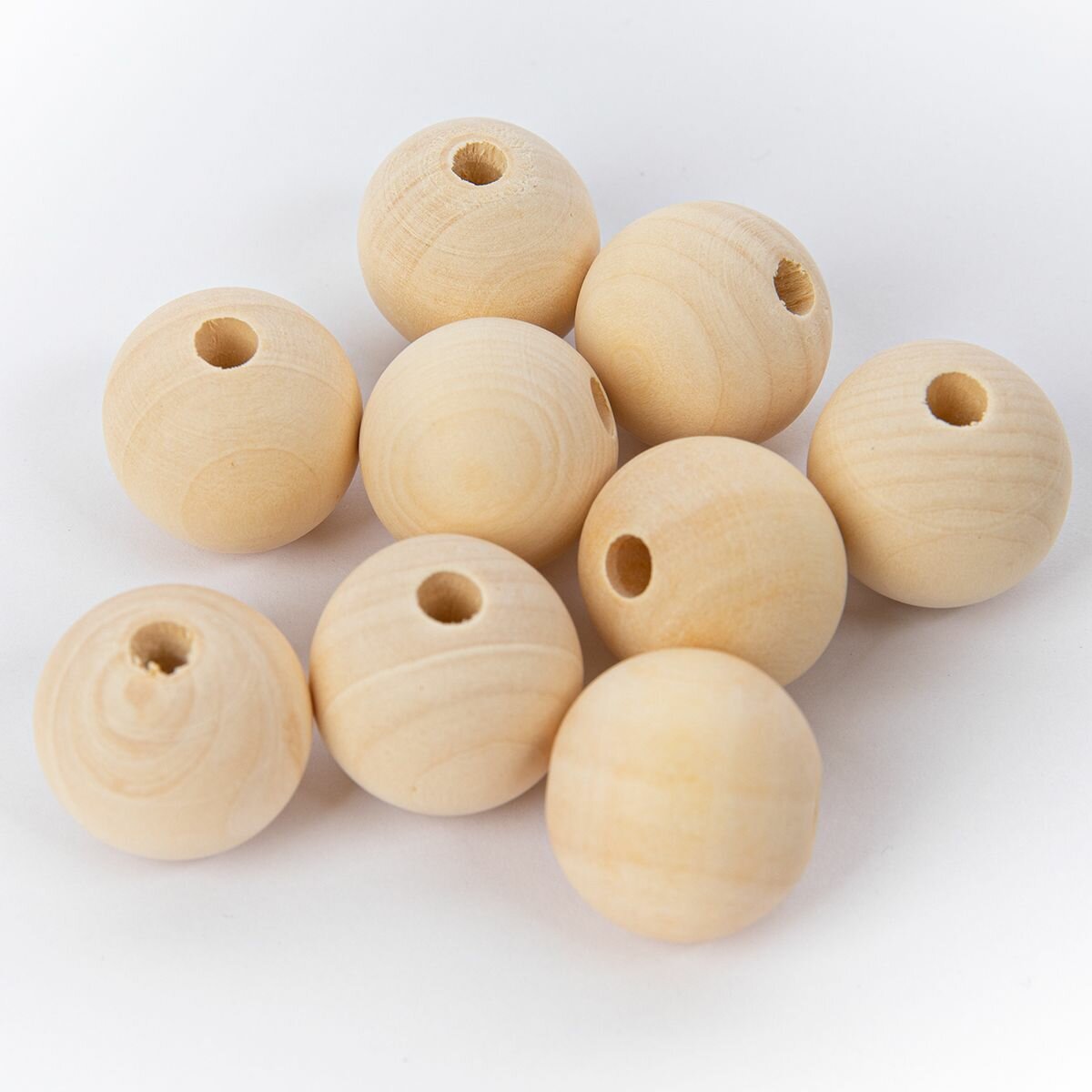 Бусины деревянные для рукоделия Zlatka HWBE-25 25 мм 10 уп по 40 г светлое дерево