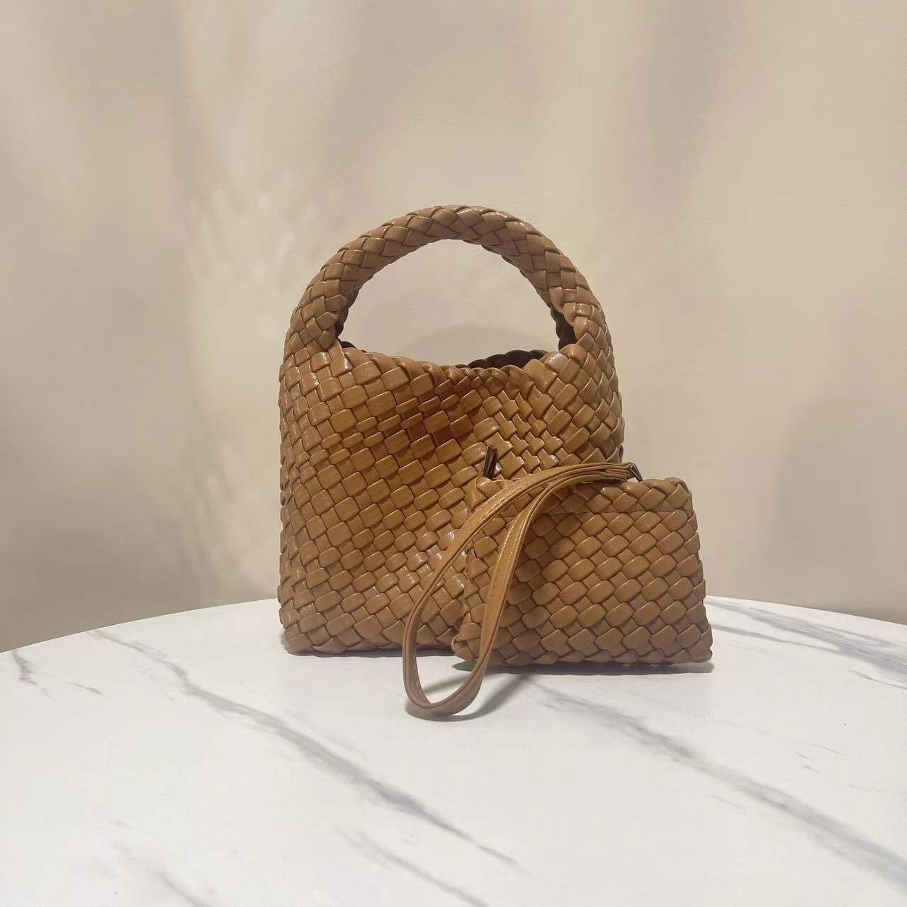 Сумка мессенджер