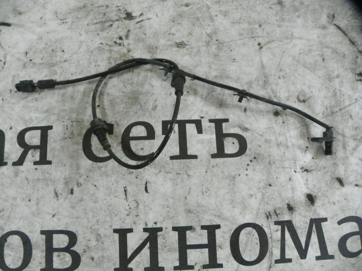 Датчик ABS задний левый Suzuki SX4 I (2006—2009) 5632079J00