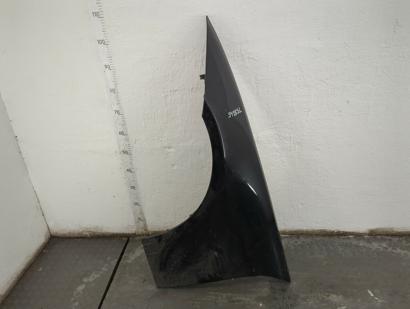 Крыло левое переднее BMW 3 E90, E91, E92, E93 Б/У