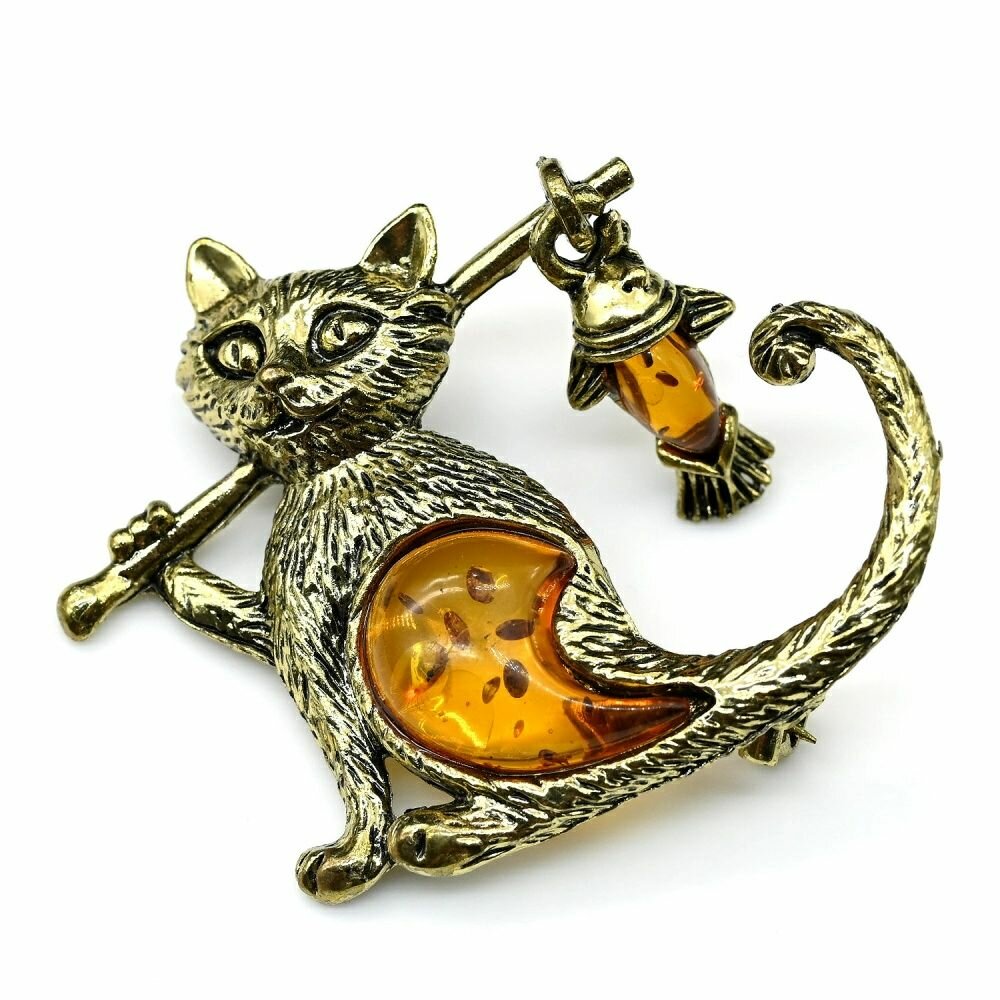 Брошь, искусственный камень