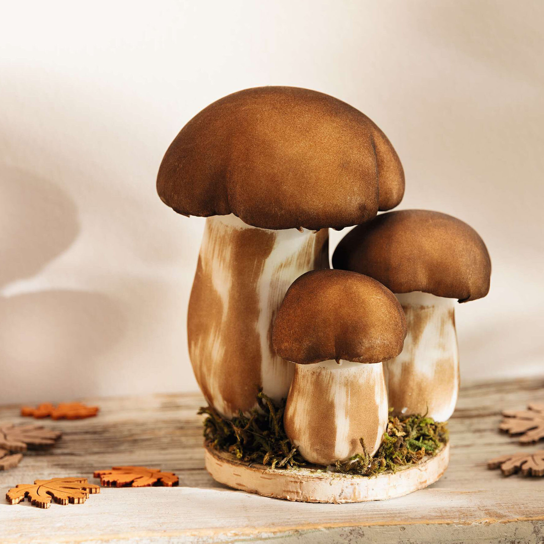 Декоративная фигура "Белые грибы - трио"