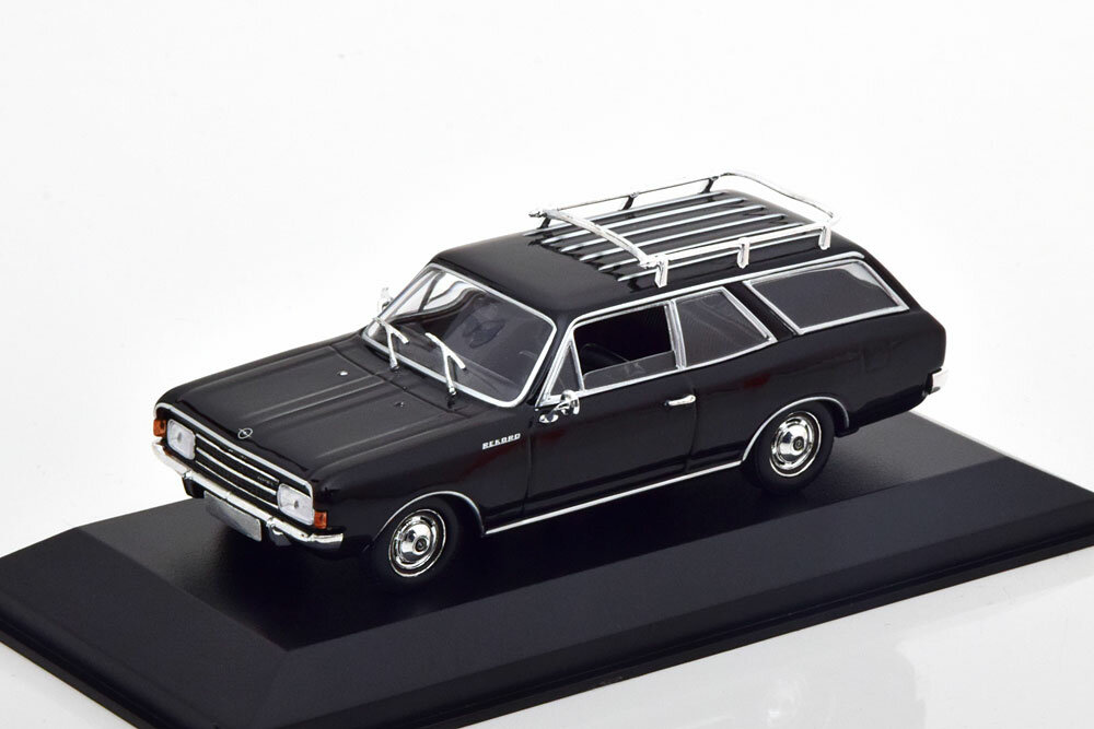 Модель коллекционная MAXICHAMPS Opel rekord c caravan 1968 black