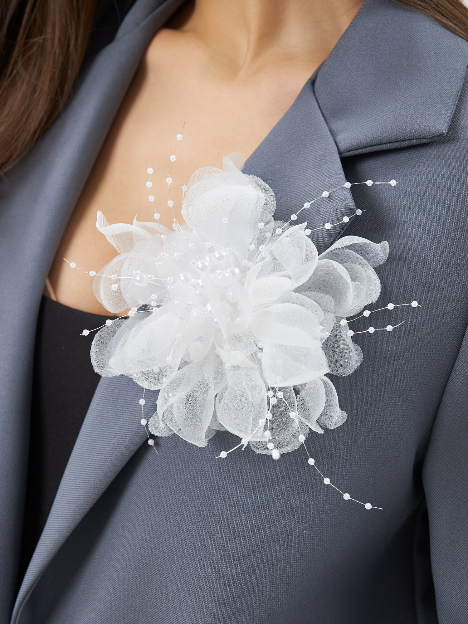 Брошь, стразы, бисер, кристалл