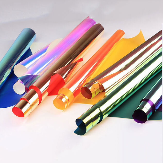 Пленка матовая для упаковки цветов, подарков "Голографический" разноцветная 50х50 - 8 шт.