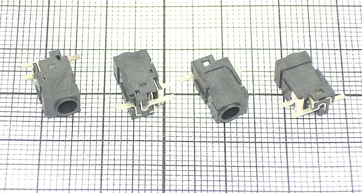 Разъем питания для планшета №13 (1.3х3.7мм)