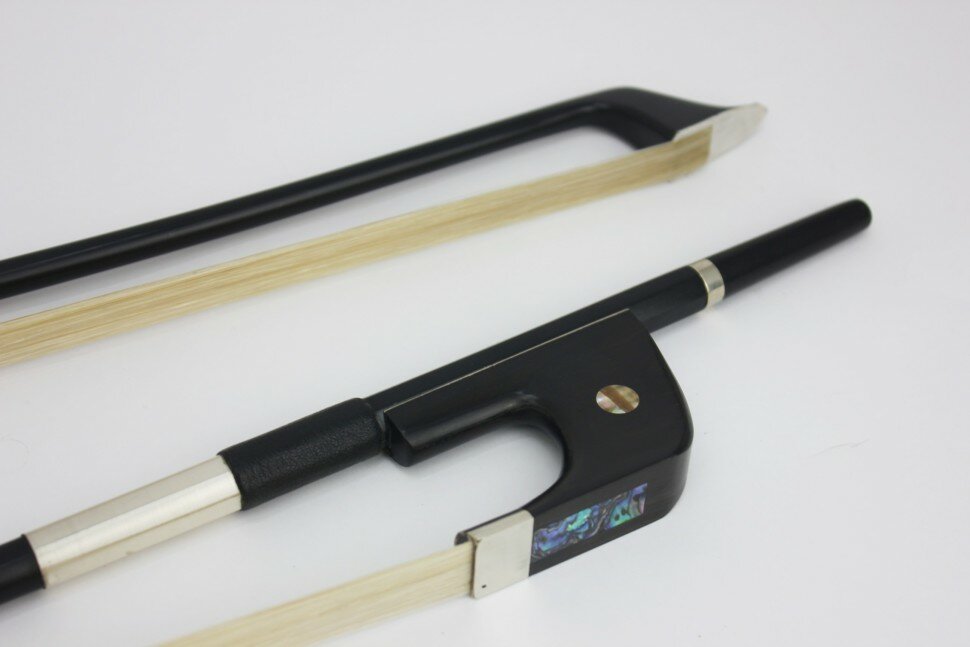 Смычок для контрабаса 4/4 карбоновый, немецкая (высокая) колодка Germany Bass FP801BG 4/.4, черный (F)