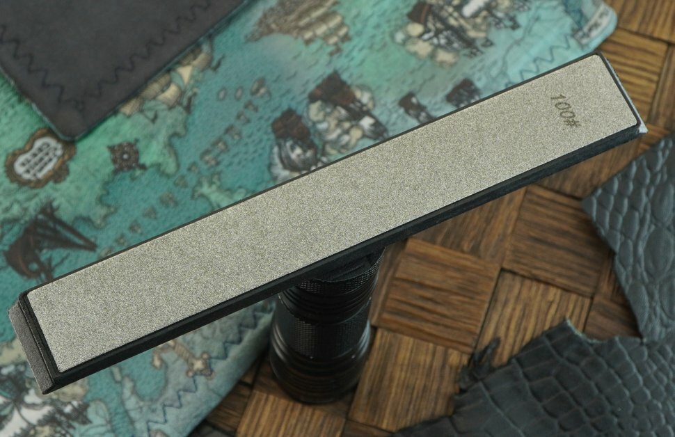 Алмазный точильный камень Ganzo 100 грит