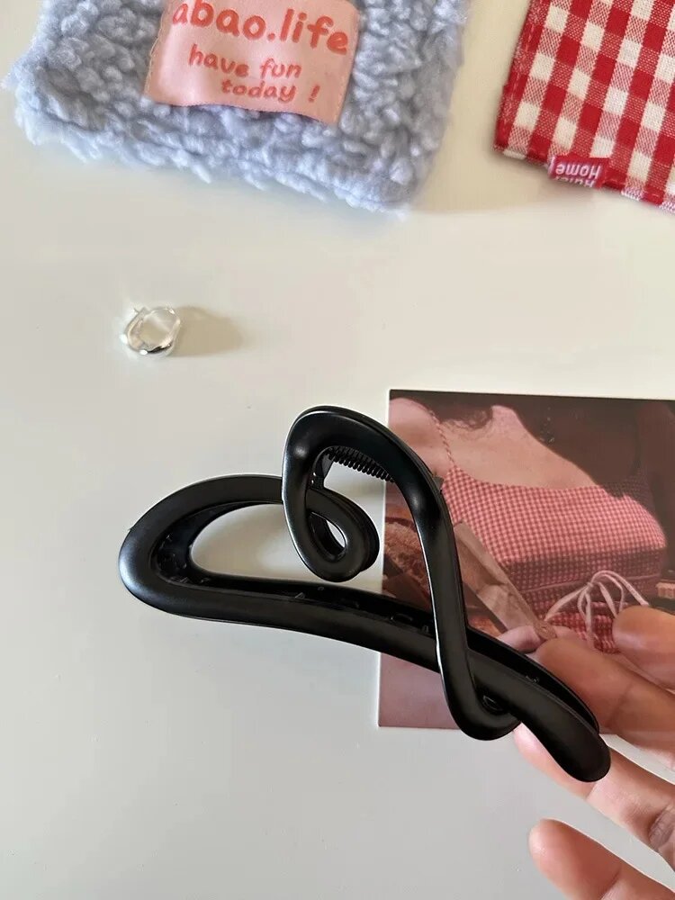 Заколка-фиксатор "Акула", матово-черная, B183#, женская, большой объем волос