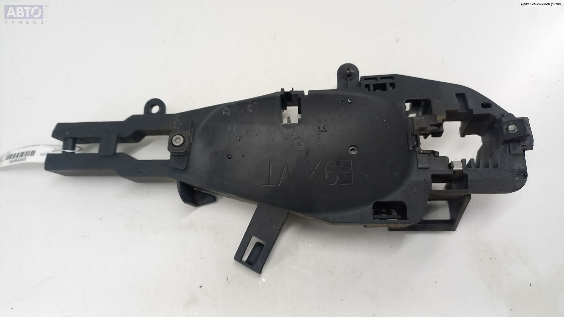 Корпус (держатель) ручки двери передней правой BMW 3 E90/E91/E92/E93 (2005-2013)