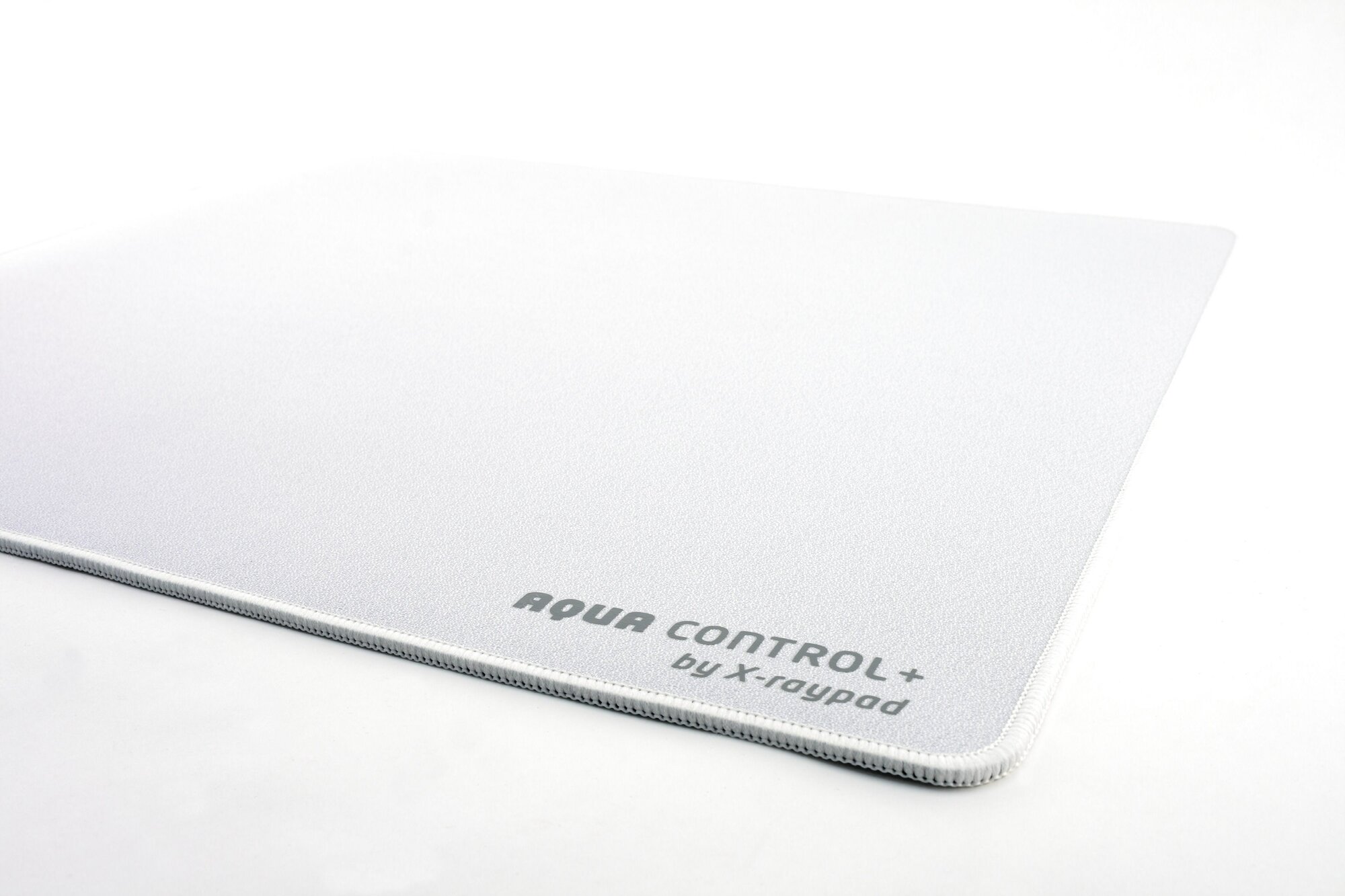 Коврик для мыши X-raypad Aqua Control Plus White L (360x300x3мм)