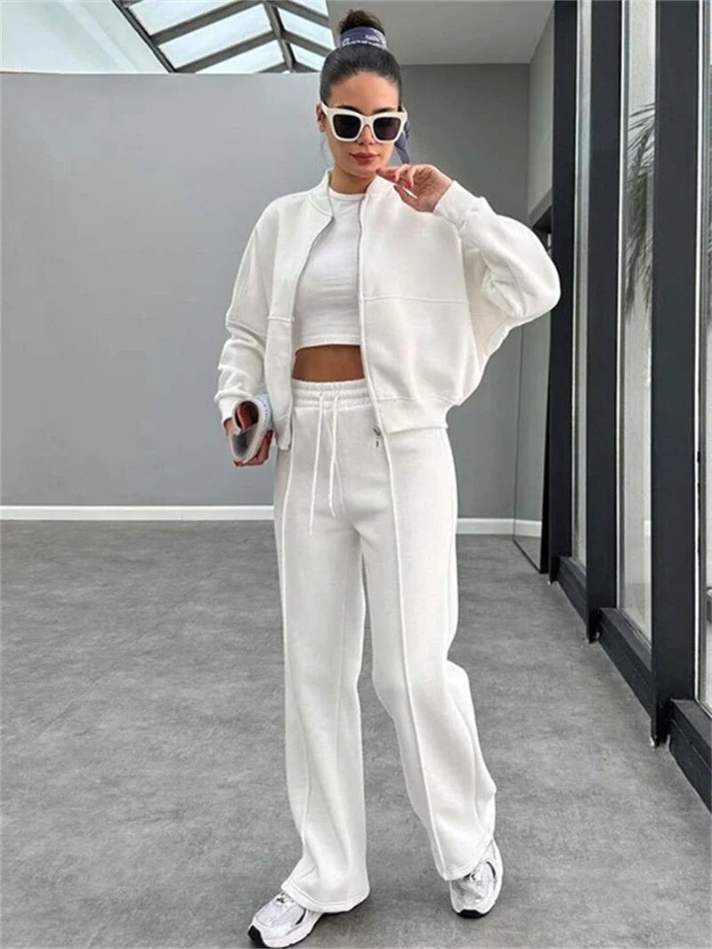 Комплект одежды