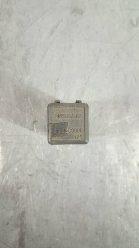 Реле Nissan Primera P11 QG18DE 03.1999 (б/у) 24330c9900