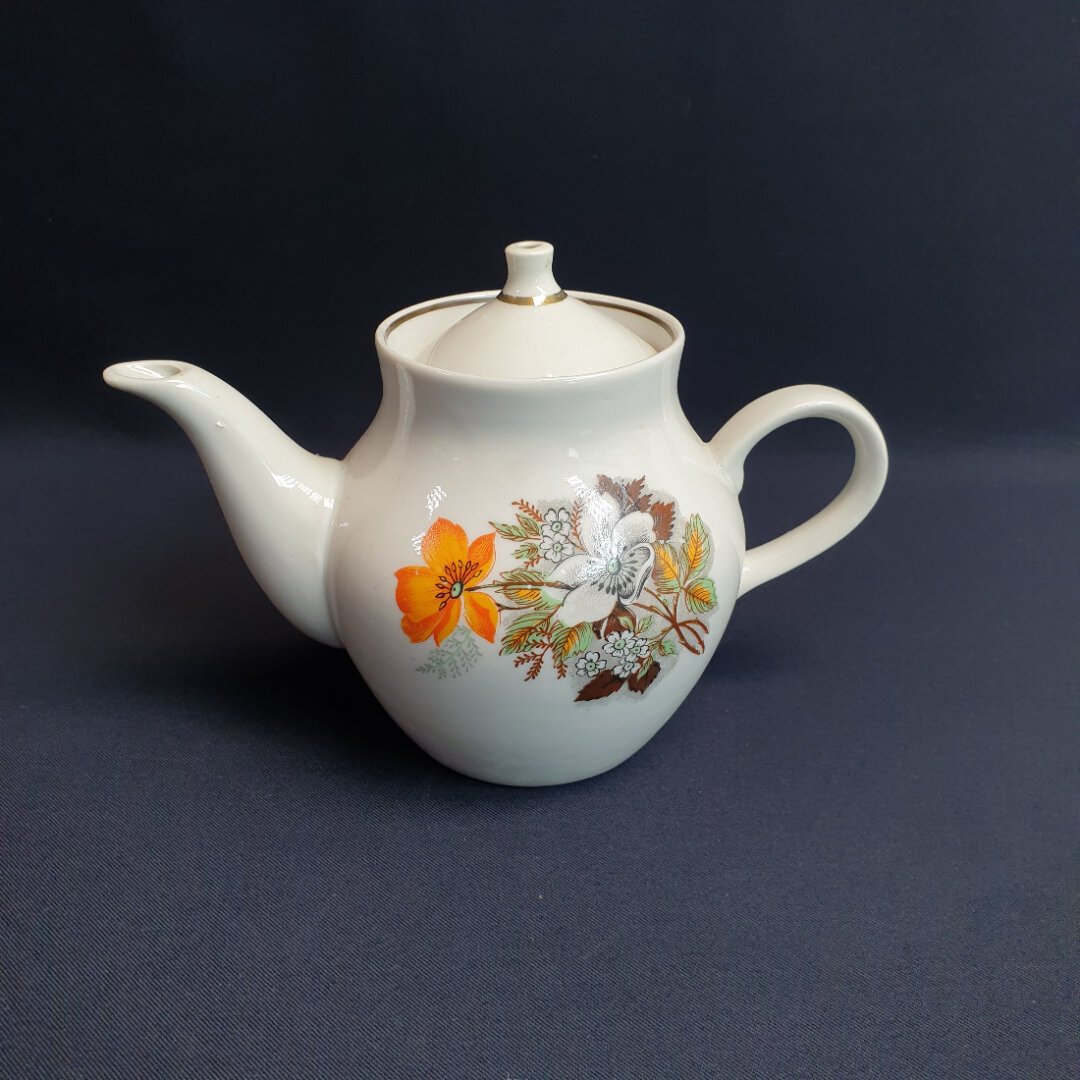 Чайник Дулево, фарфор деколь позолота 0.55 л, винтаж СССР