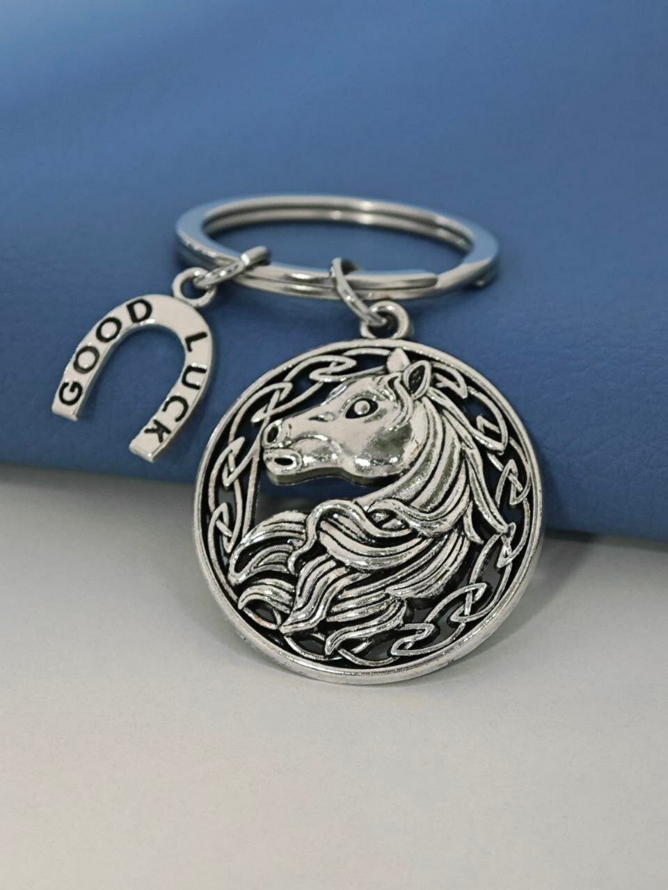 Брелок Street Cult