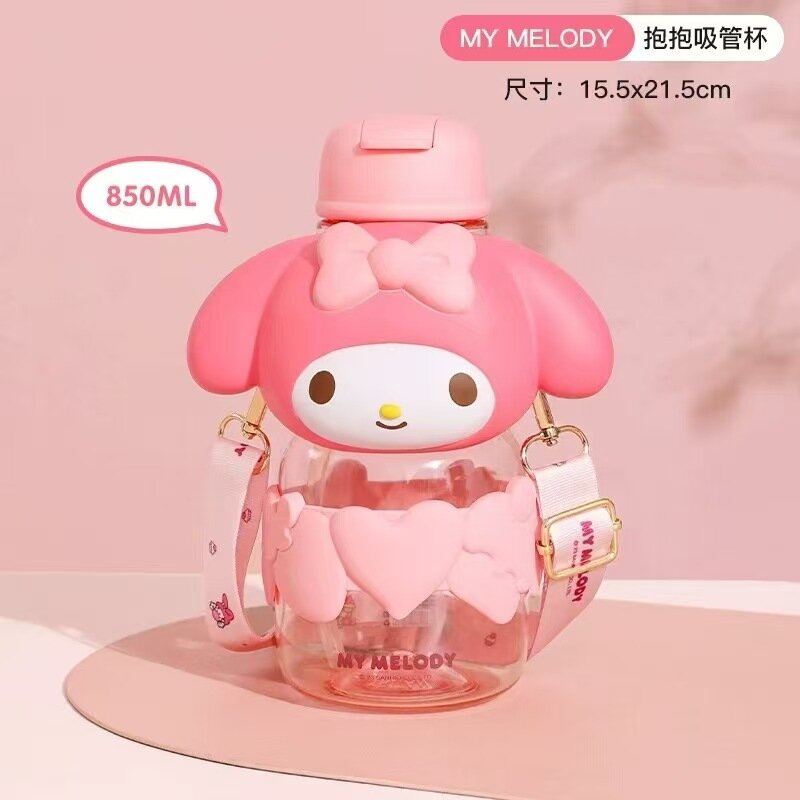 Бутылка для воды Miniso Sanrio Kuromi, изготовлена из пластика, 850 мл, доступны различные модели.