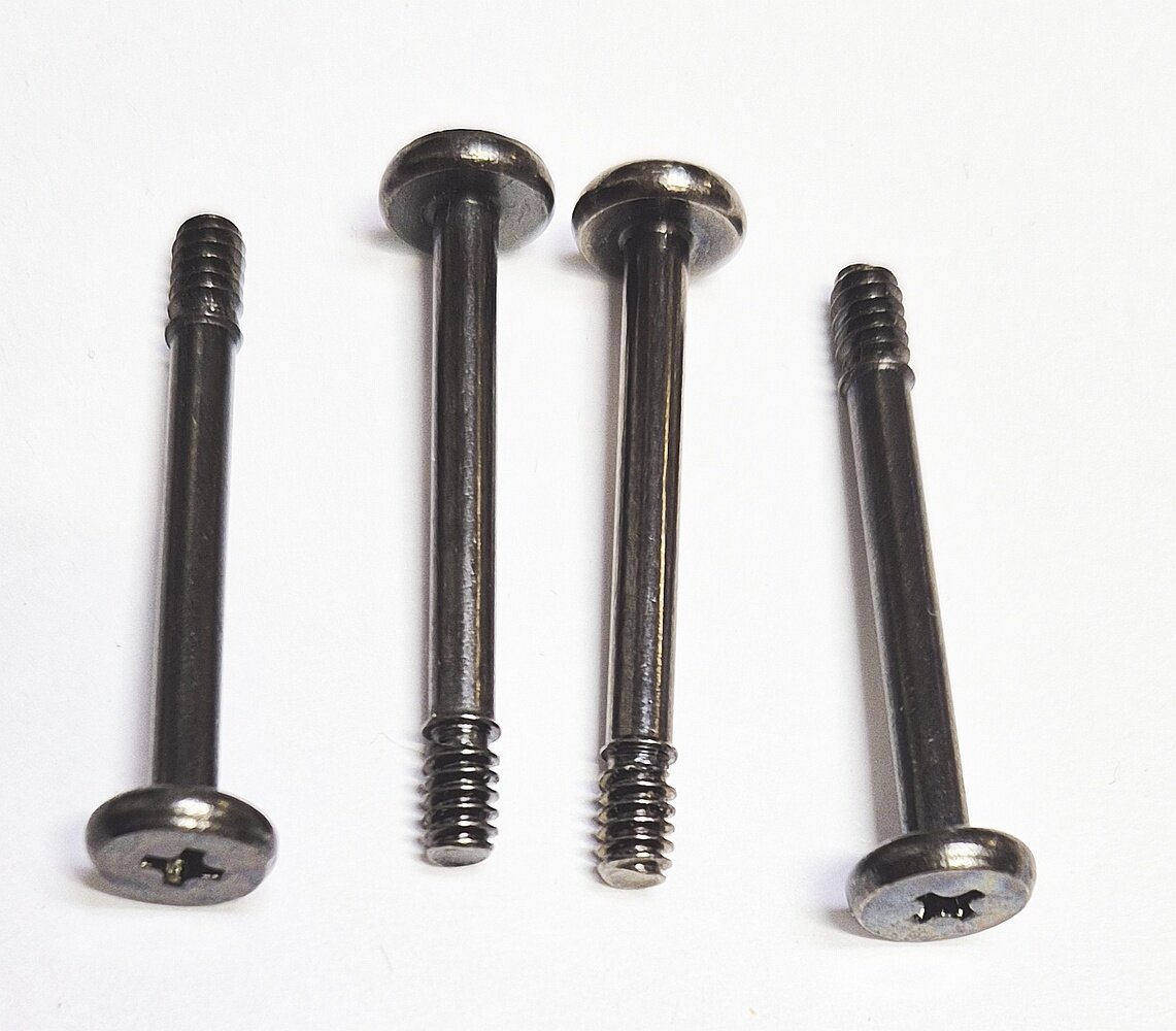 Крепеж Generic длинные вентиляторные винты 32мм анодированнные (4 шт) для радиатора