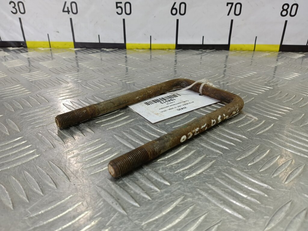 Скоба крепления рессоры Б/У для MITSUBISHI L200 IV (2006—2014) 4150A199