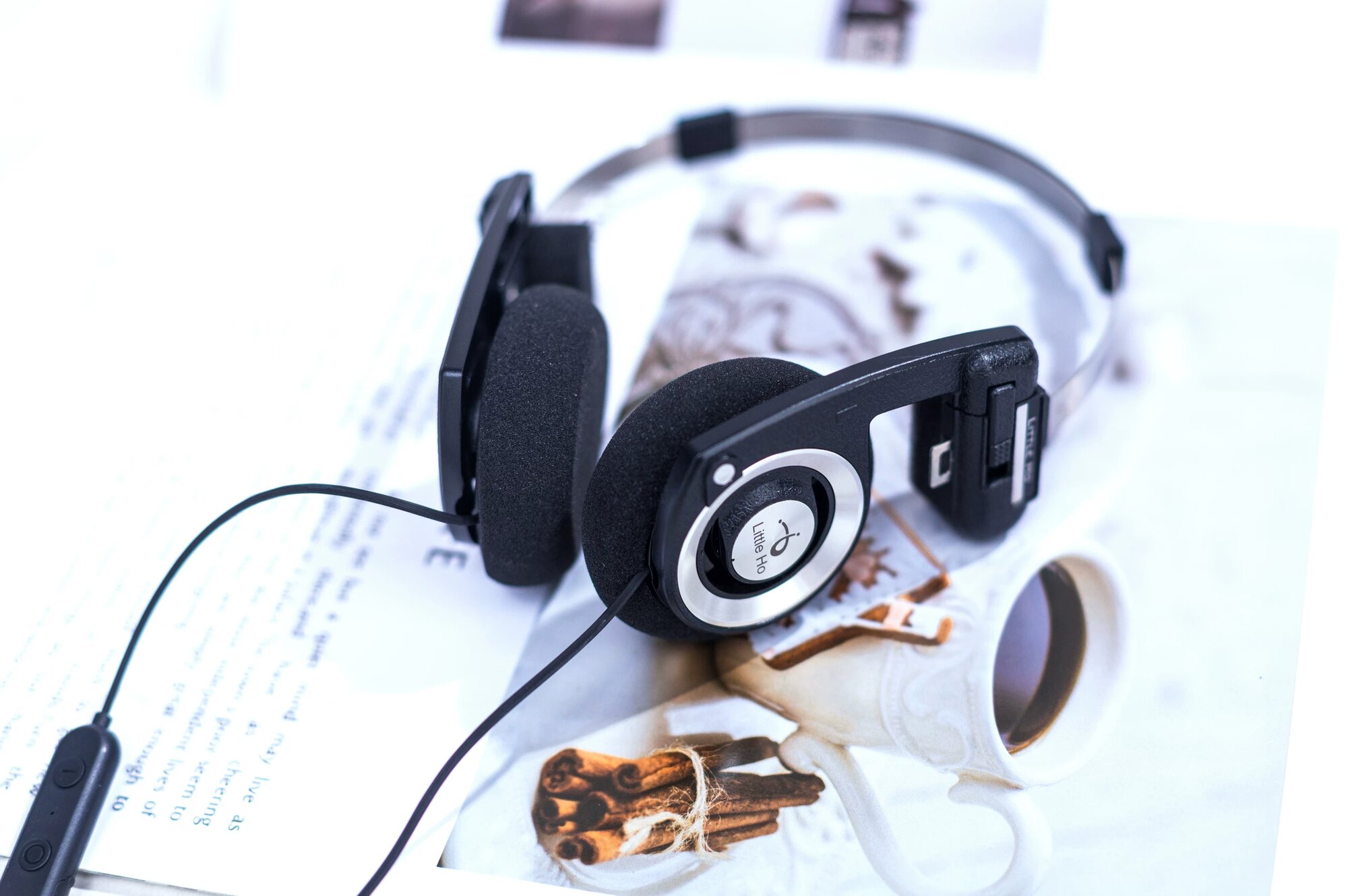 Складные легкие наушники-вкладыши Bluetooth для женщин - классический черный