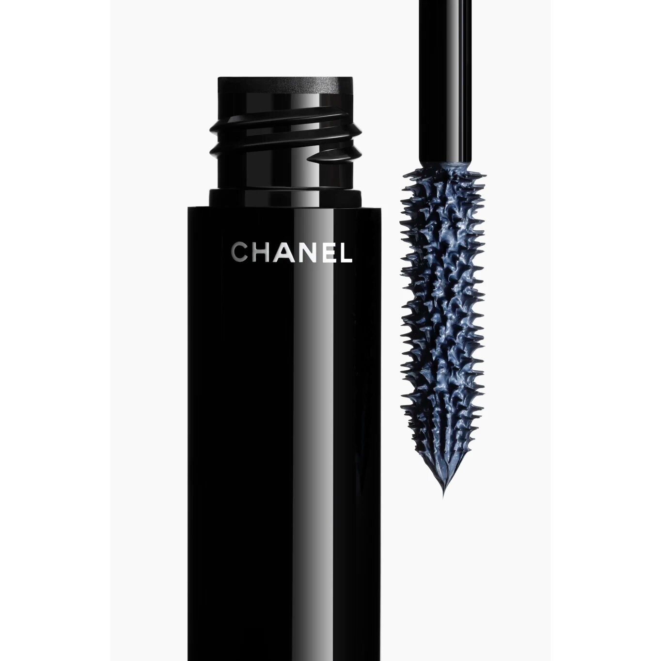 Тушь для ресниц CHANEL Le Volume De Chanel 6 г | Густота, объём, выразительность | Тон 70 Blue Night
