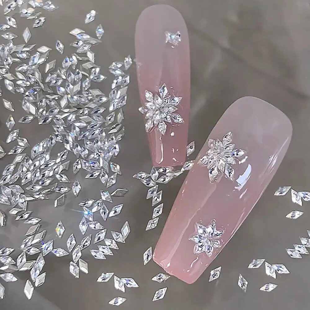 MAFANAILS Мини-стразы для дизайна ногтей 100 шт. шампань 1.5*3 мм ZD115-1