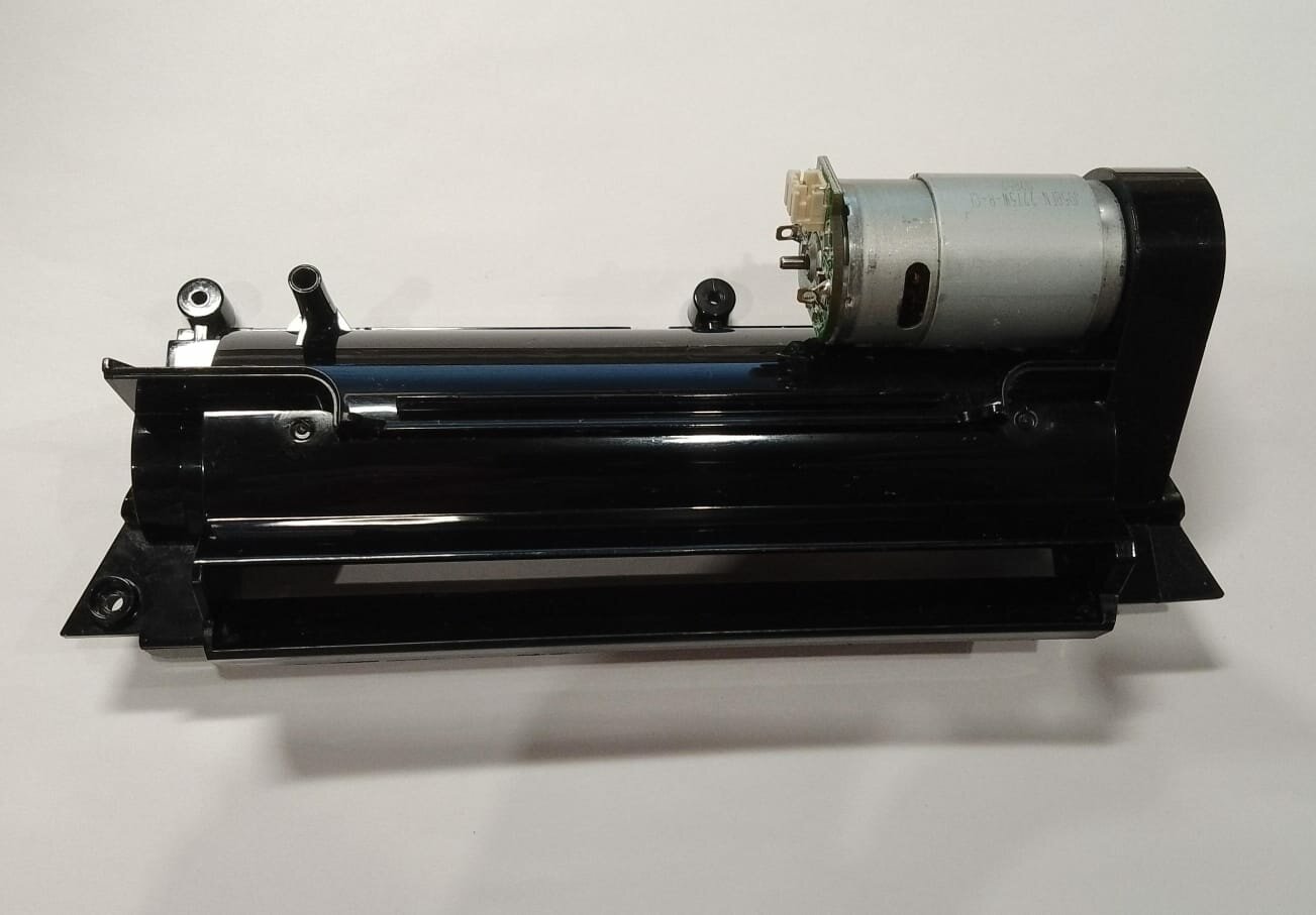 Мотор (двигатель) в сборе с редуктором в корпусе для центральной щетки (WK 2 E99873 94V-0 REV:00-00 101-0130-1100 GC-04) робота пылесоса Polaris Robotic vacuum cleaner (PVCR 0833 WI FI IQ Home Aqua)